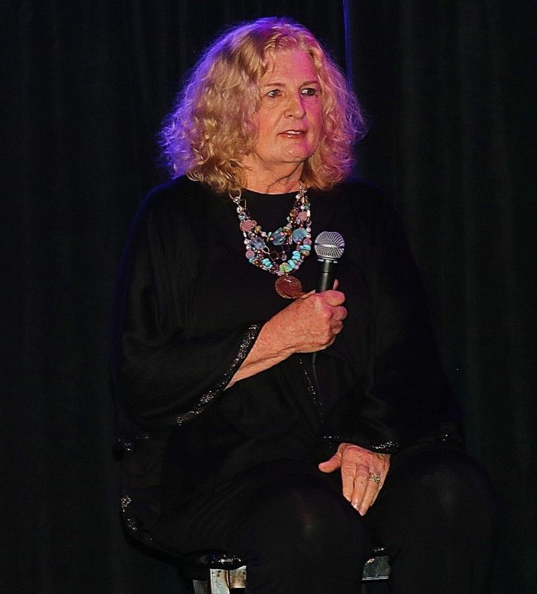 “JOI LANSING: A BODY TO DIE FOR”: Alexis Hunter Speaks About Her Secret ...